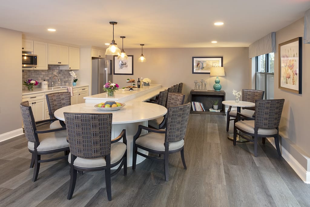 Standish Village – A Home For Mom